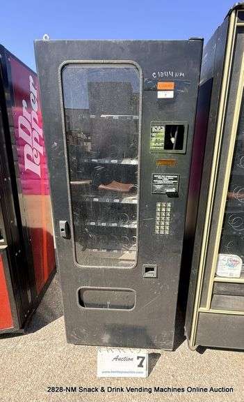 CRANE AUTOMATIC PRODUCTS VENDING MACHINE MODEL: 933D - Bentley ...