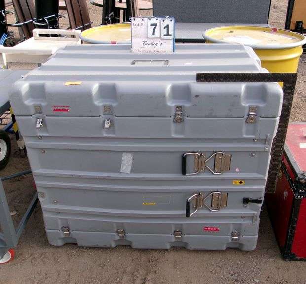 LARGE GREY PELICAN CASE - Bentley & Associates, LLC
