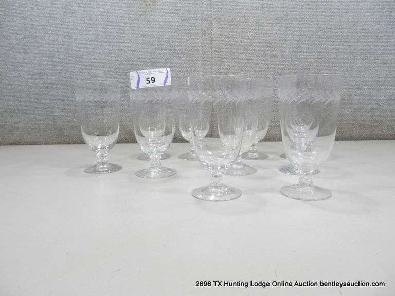 LOT: 10 ETCHED STEMMED TEA GLASSES - Bentley & Associates, LLC