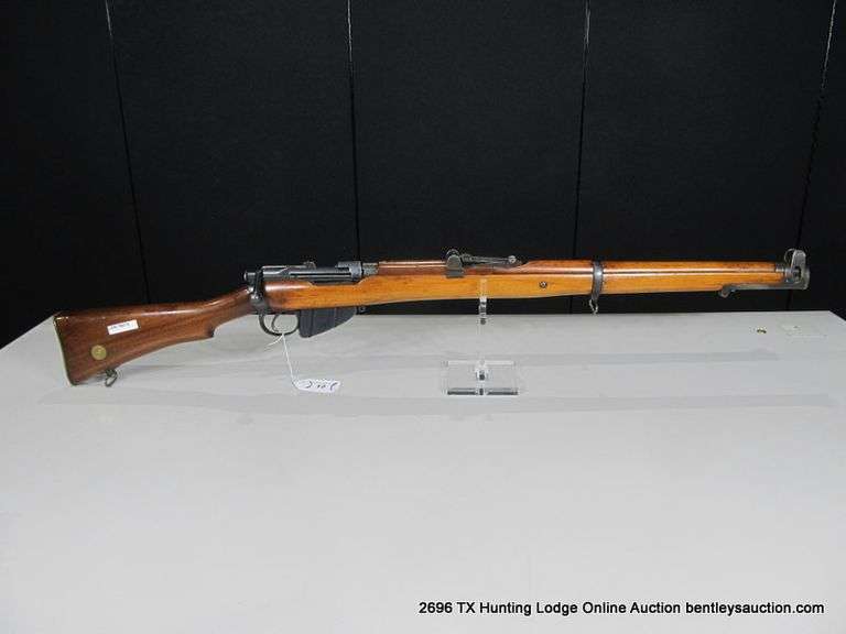 ENFIELD MKIII .303 BRITISH RIFLE, S/N CR 1871 - 1-MAGAZINE - Bentley ...