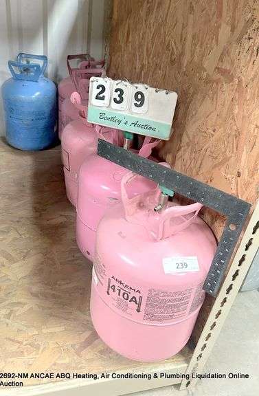 LOT: ARKEMA CYLINDER OF FORANE 410A REFRIGERANT GAS - Bentley ...