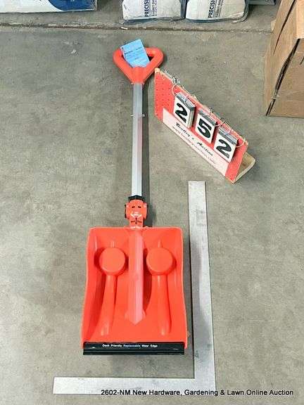 SNOW TEK UTILITY SHOVEL & ICE CHISEL - Bentley & Associates, LLC
