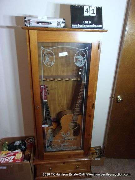 CRAFTMADE SMALL GLASS FRONT GUN DISPLAY CASE, KEY=? - Bentley ...