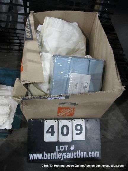 BOX: BED SHEETS, LINENS - Bentley & Associates, LLC