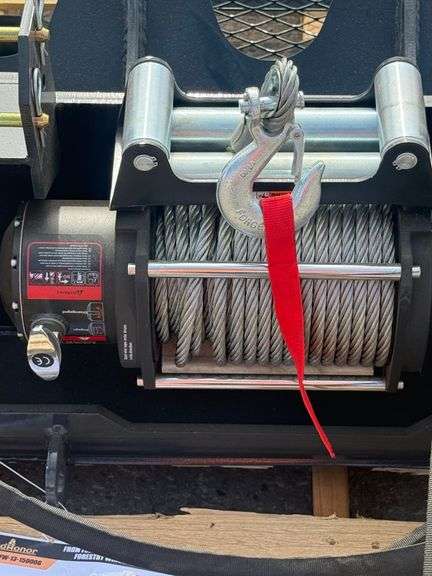 2024 LANDHONOR FORESTRY WINCH MODEL: DGB-14-84D, S/N: HL-00086, 15000 ...