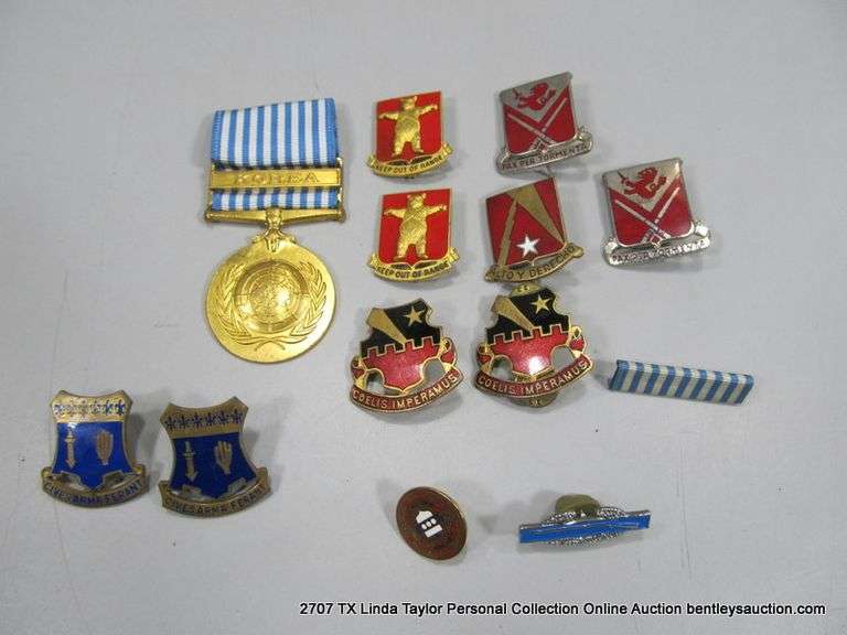 BAG: (12) ASSORTED VINTAGE MILITARY BADGES & MEDALS - Bentley ...
