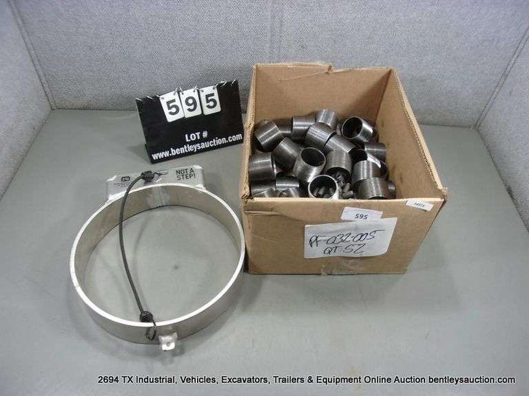 BOX: PIG TRUCK MOUNTING BRACKET FOR PIG SPILL KIT IN BUCKET AND CLOSE ...
