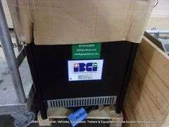 BLACK DIAMOND SMART-FR CHARGE BATTERY CHARGER - Bentley & Associates, LLC