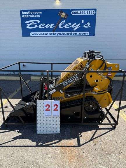 2025 AGT INDUSTRIAL MINI SKID STEER MODEL: MX-MRT-14, S/N ...