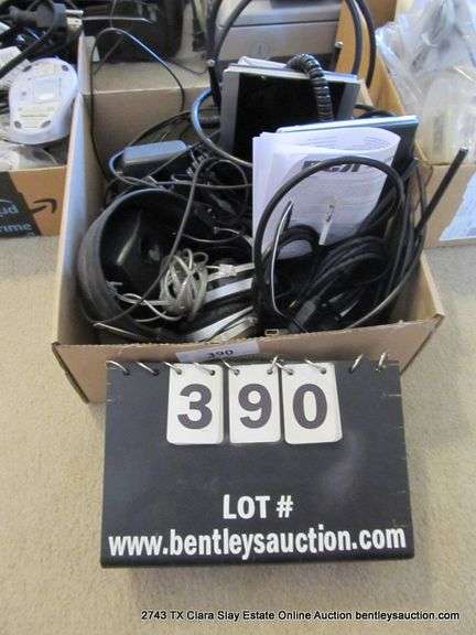 BOX: ASSORTED COMPUTER CABLES & A/V EXTENDERS - Bentley & Associates, LLC