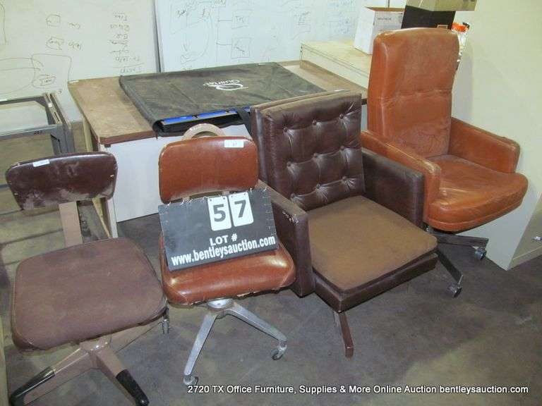 LOT: 4 CASTERED CHAIRS - Bentley & Associates, LLC