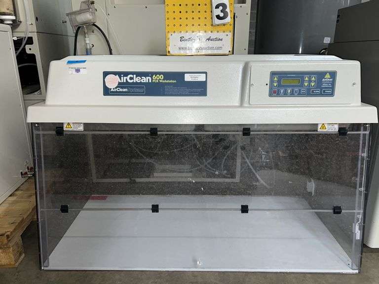 AIR CLEAN SYSTEMS 600 PCR WORKSTATION - Bentley & Associates, LLC