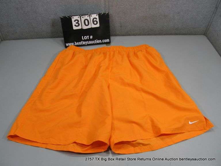 NIKE MEN'S SOLID LAP 9" VOLLEY SWIM SHORT - Bentley & Associates, LLC