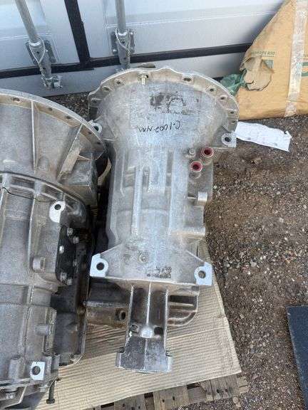 PALLET: UNKNOWN BRAND - ENGINE / TRANSMISSION BLOCKS - Bentley ...