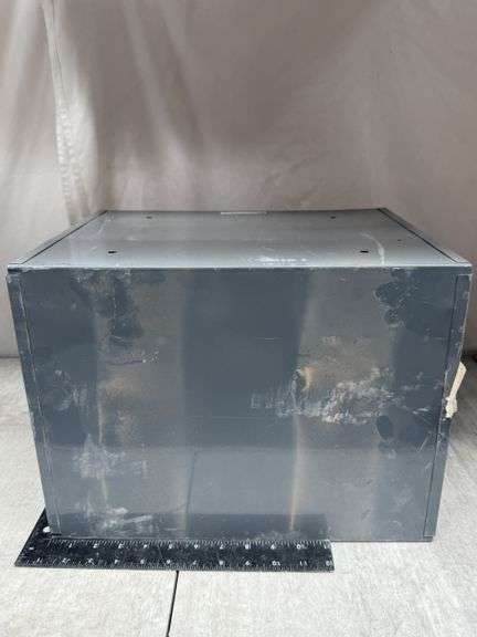 BARNHILL BOLT CO INC 4-DRAWER BOLT TRAY BIN - Bentley & Associates, LLC