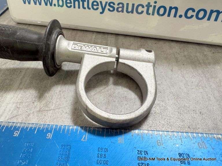 DEWALT DRILL SIDE HANDLE - Bentley & Associates, LLC
