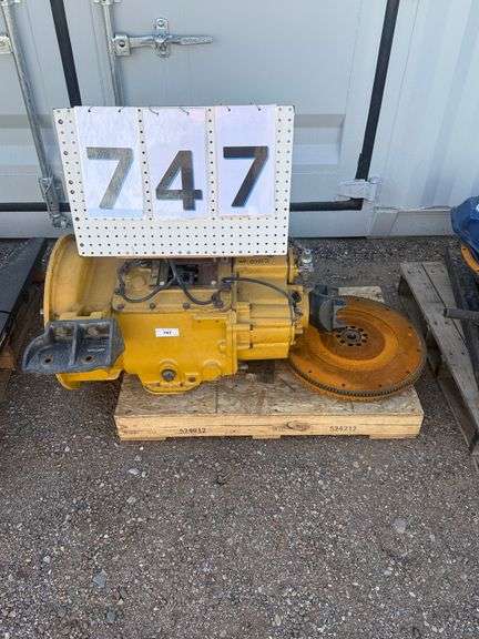 PALLET: UNKNOWN BRAND ENGINE / TRANSMISSION BLOCK - Bentley ...