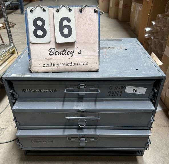 BARNHILL BOLT CO INC 4-DRAWER BOLT TRAY BIN - Bentley & Associates, LLC