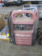 SNAP-ON PORTABLE JUMPSTARTER POWER SUPPLY - Bentley & Associates, LLC