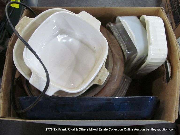 BOX - CROCKPOT, CORNING WARE, PYREX PAN - Bentley & Associates, LLC