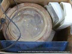 BOX - CROCKPOT, CORNING WARE, PYREX PAN - Bentley & Associates, LLC