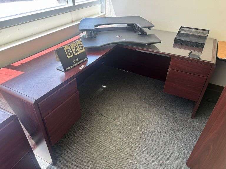 CORNER L SHAPED OFFICE TABLE, 6' X 5' - HALF WITH GLASS TOP 4 DRAWER ...