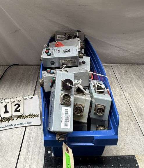 BIN: GURALP SYSTEMS BREAKOUT BOX (CONTENTS ONLY) - Bentley & Associates ...