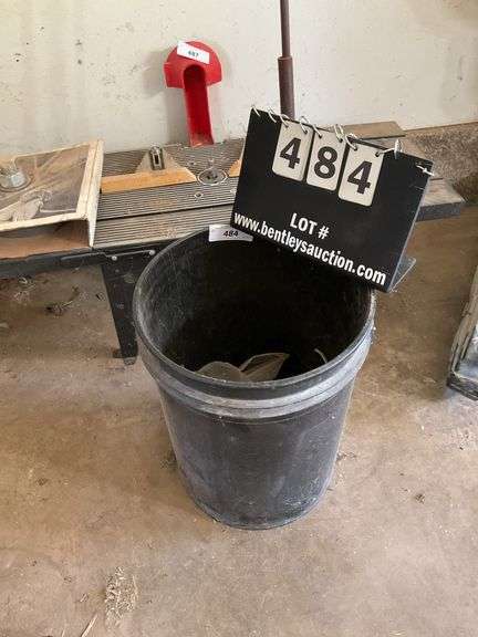 BUCKET W/ NAIL APRON & ASSORTED SCREWS - Bentley & Associates, LLC