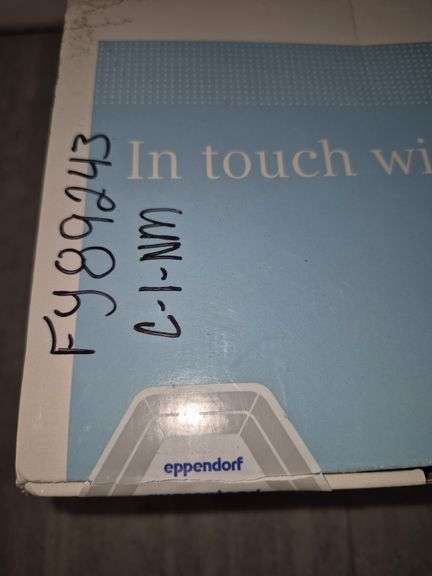 BOX: EPPENDORF PLASTIC SYRINGES - Bentley & Associates, LLC