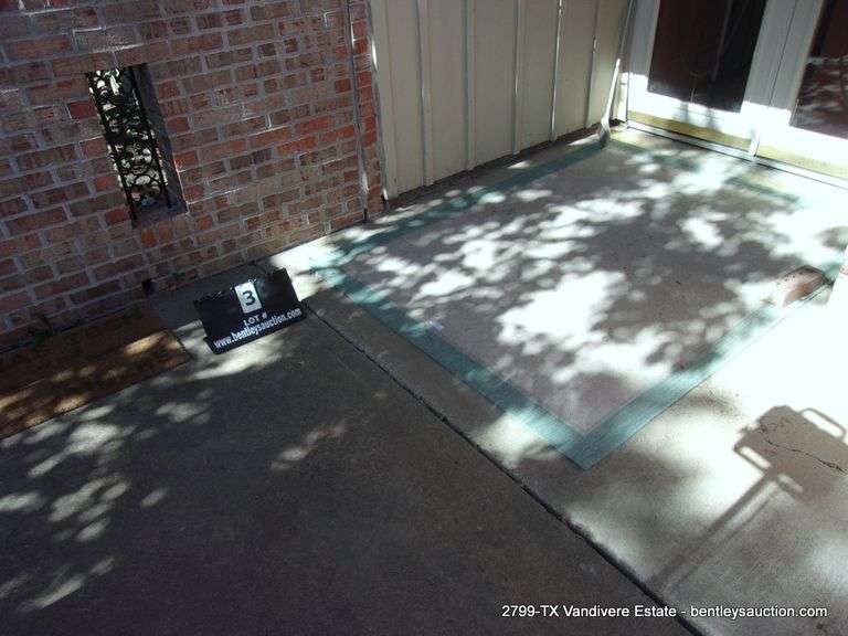 LOT 2: BROWN TEXAS TECH WELCOME MAT, 5'X7' TURQUOISE & CREAM OUTDOOR ...