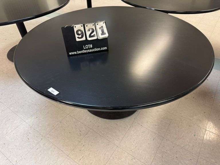 ROUND CAFETERIA TABLE, 30"H X 60"DIA - Bentley & Associates, LLC
