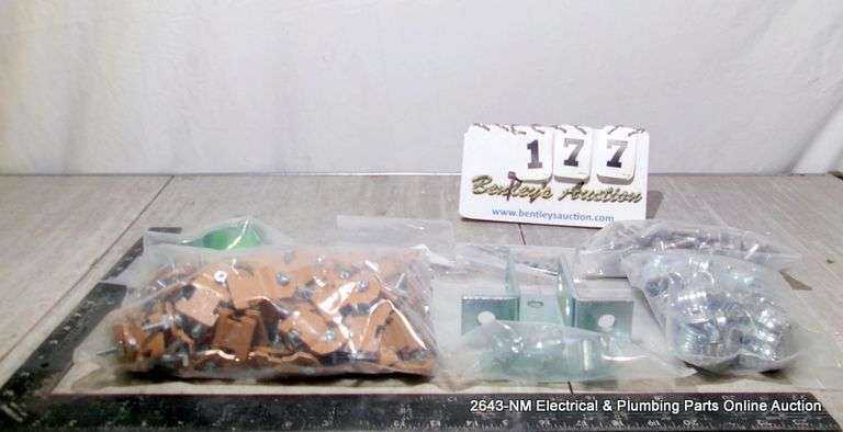 BLUE BIN: BAG-SINGLE PIECE STRUT CLAMPS, BRACKET/MOUNTING PLATE, PIPE ...