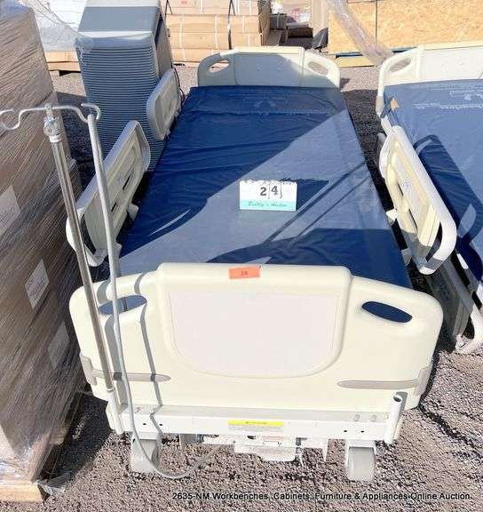 HILL-ROM ADVANTA 2 MED SURGE BED, ELECTRIC HOSPITAL BED - Bentley ...