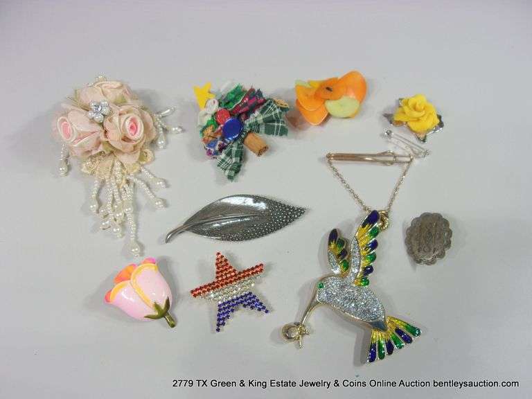 BAG: 10 ASSORTED FASHION DECORATIVE PINS - Bentley & Associates, LLC