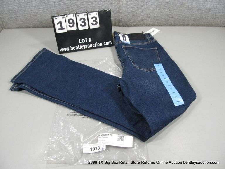 EXPRESS WOMENS BOOTCUT JEAN - 10 - Bentley & Associates, LLC