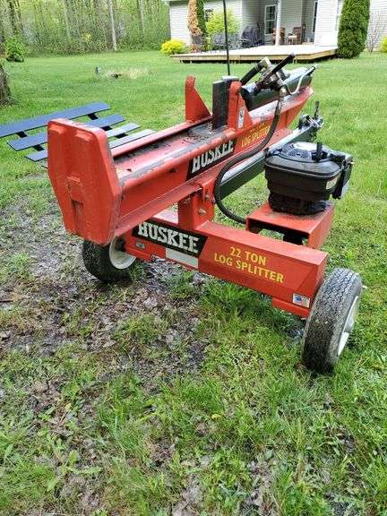 Huskee 22 ton Horizontal Vertical Gas powered Log Splitter. Briggs Stratton 190cc 675 Series motor. 25 throat. Mod 10 32822 Bid Assets Online Auctions