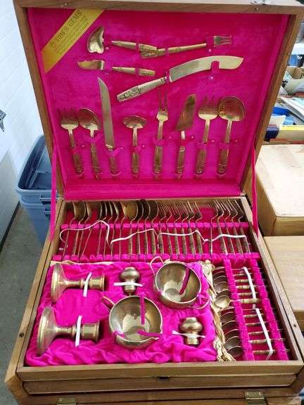 Tom's Gems pure bronze serving set with many extras. Large set in ...