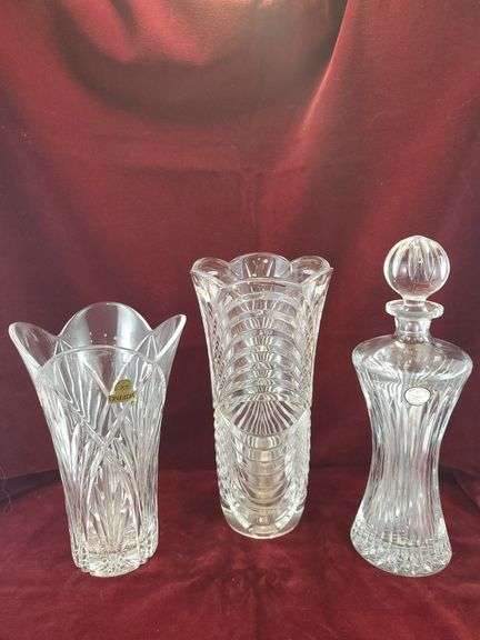 Vintage RCR Italy lead crystal 6 sided vase 11.5 in h.... Oneida Italy ...