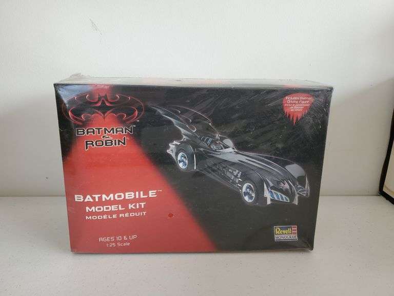 1997 Revell Batmobile model kit, shrink wrapped and original box ...