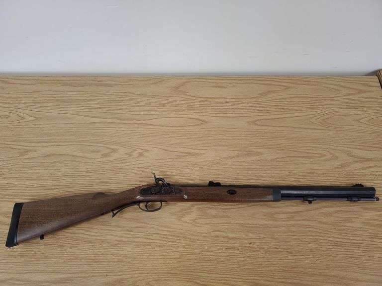 Italian made Lyman Deerstalker .50 caliber black powder rifle - Bid ...