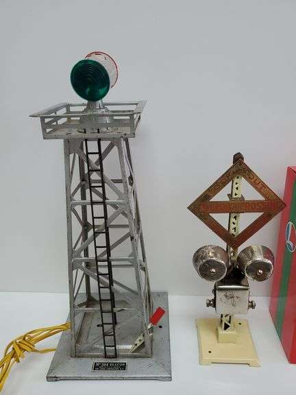 Lionel No. 394 Beacon, Railroad Crossing alarm, (2) Lionel porcelain ...