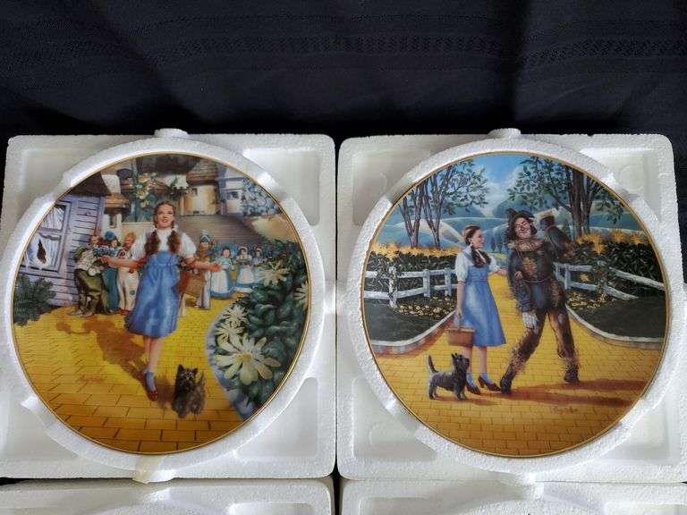 Knowles Wizard of Oz 8 plate set by artist Rudy M. Laslo all with ...