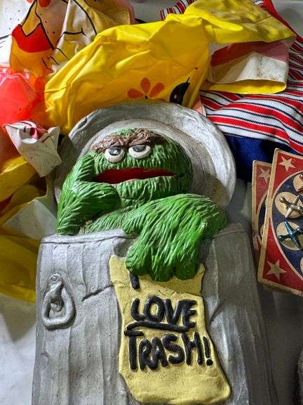 1979 Hasbro Romper Room BEDTIME DIGGER the dog, Blastic Blow up Easter ...