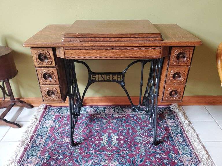 Antique 1851 - 1951 Singer Sewing Table - Bid-Assets Online Auctions