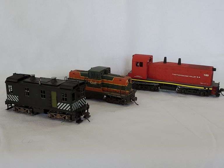 HO Scale Box Cab Diesel Track Cleaner , bachmann spectrum GE 44 ton ...