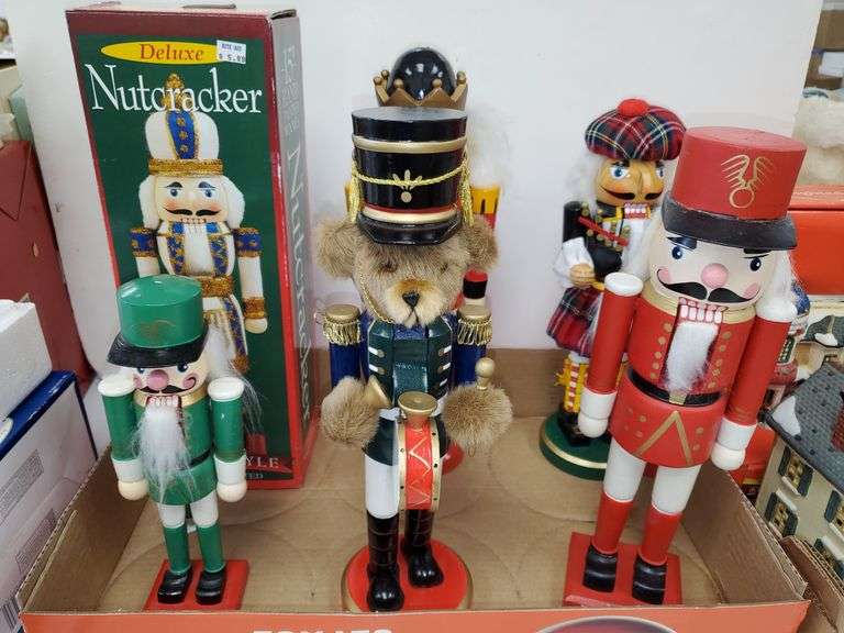 (6) Holiday nutcrackers. - Bid-Assets Online Auctions