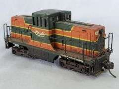 HO Scale Box Cab Diesel Track Cleaner , bachmann spectrum GE 44 ton ...
