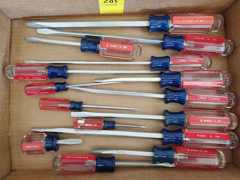 Assorted Craftsman flat tip screwdrivers. - Bid-Assets Online Auctions