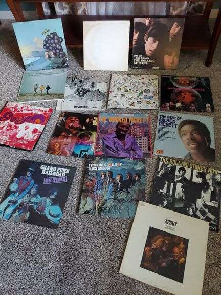 Group assorted record albums, some Beatles, rolling Stones, Grand funk ...