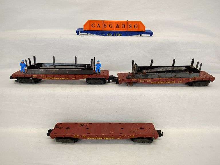 (4) assorted American Flyer S gauge Flat cars including (3) 971 ...